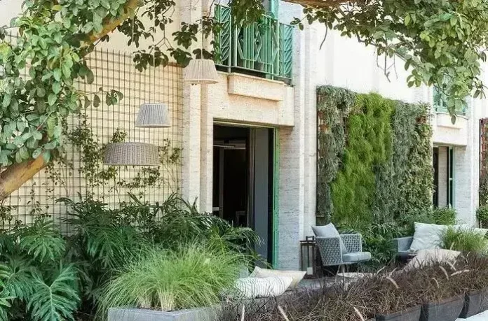 Jardim Vertical Externo: 5 Tipos, Plantas Ideais, +54 Projetos Lindos